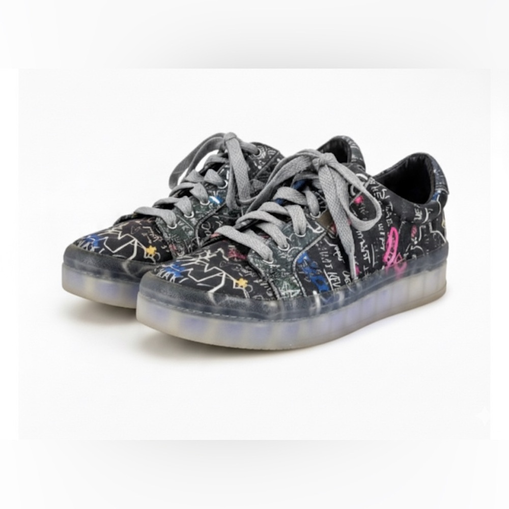 DKNY Graffiti EMZ Black Multi Platform Sneaker Prelov… - Gem